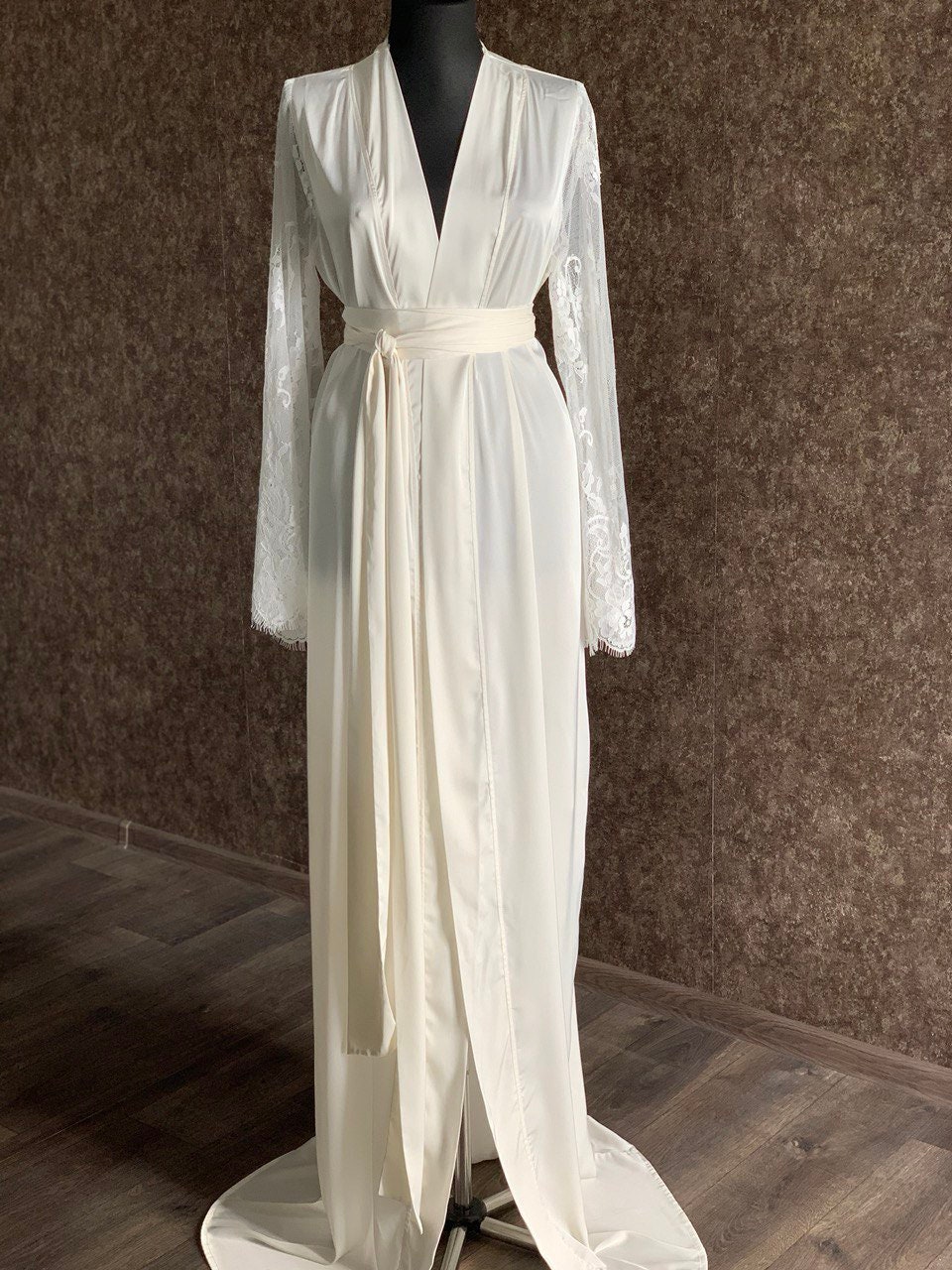 Silk Robe Long Sleeves Robe Bridal Robes Luxury Robe Long | Etsy