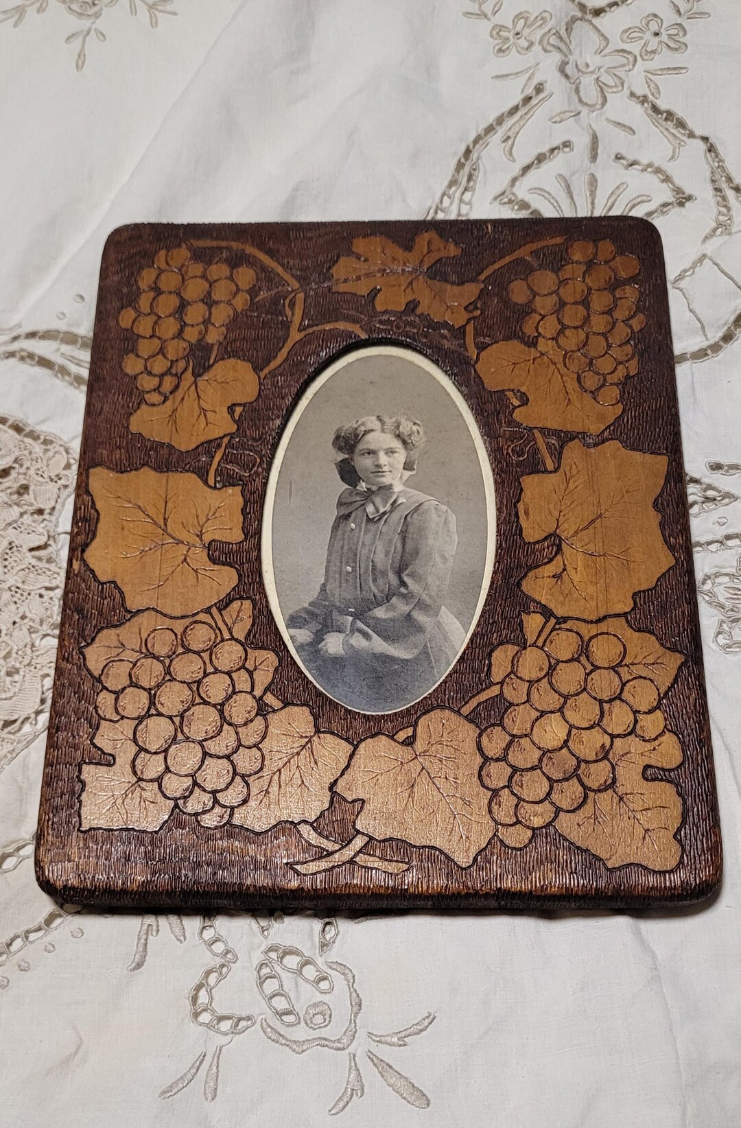 Beautiful Wood Pyrography Frame With Grape Vines - Slender Oval Cut Out ...