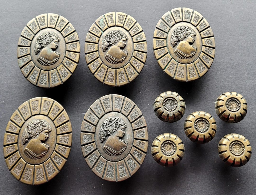 Vintage Oval Drawer Pulls: Medieval Lady Cameo, Set of 5 - Etsy