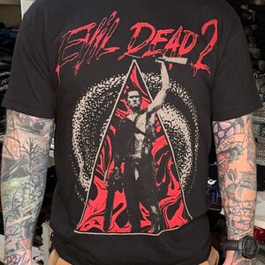 Evil Dead 2 Groovy T-shirt - Etsy