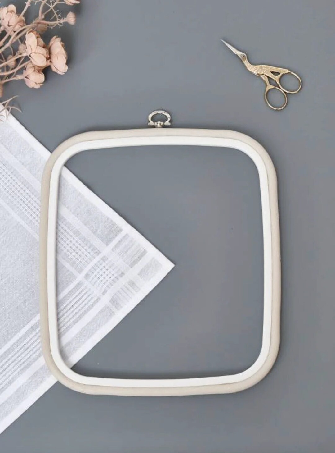 Plastic Square Hoop Nurge Red in Different Sizes. Good Stretch Plastic ...