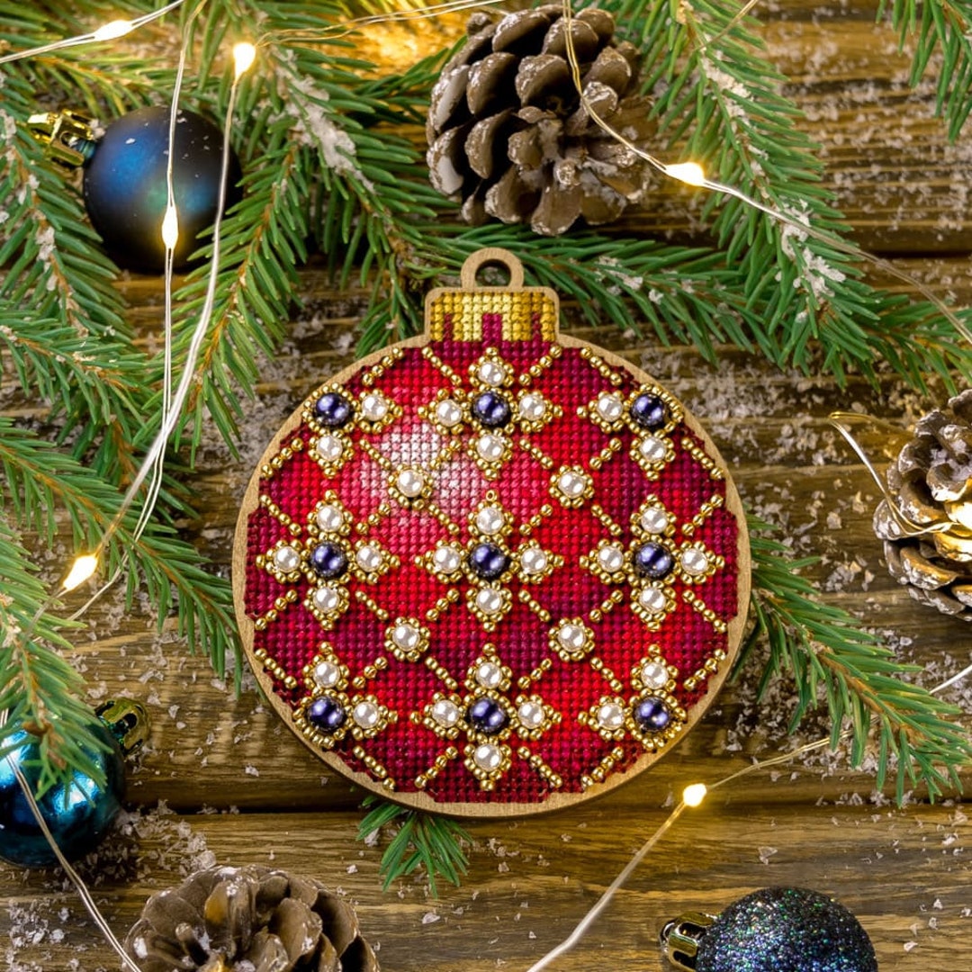 Christmas Red, Blue, Green Ball Cross Stitch Kit on Wood Base Threads ...