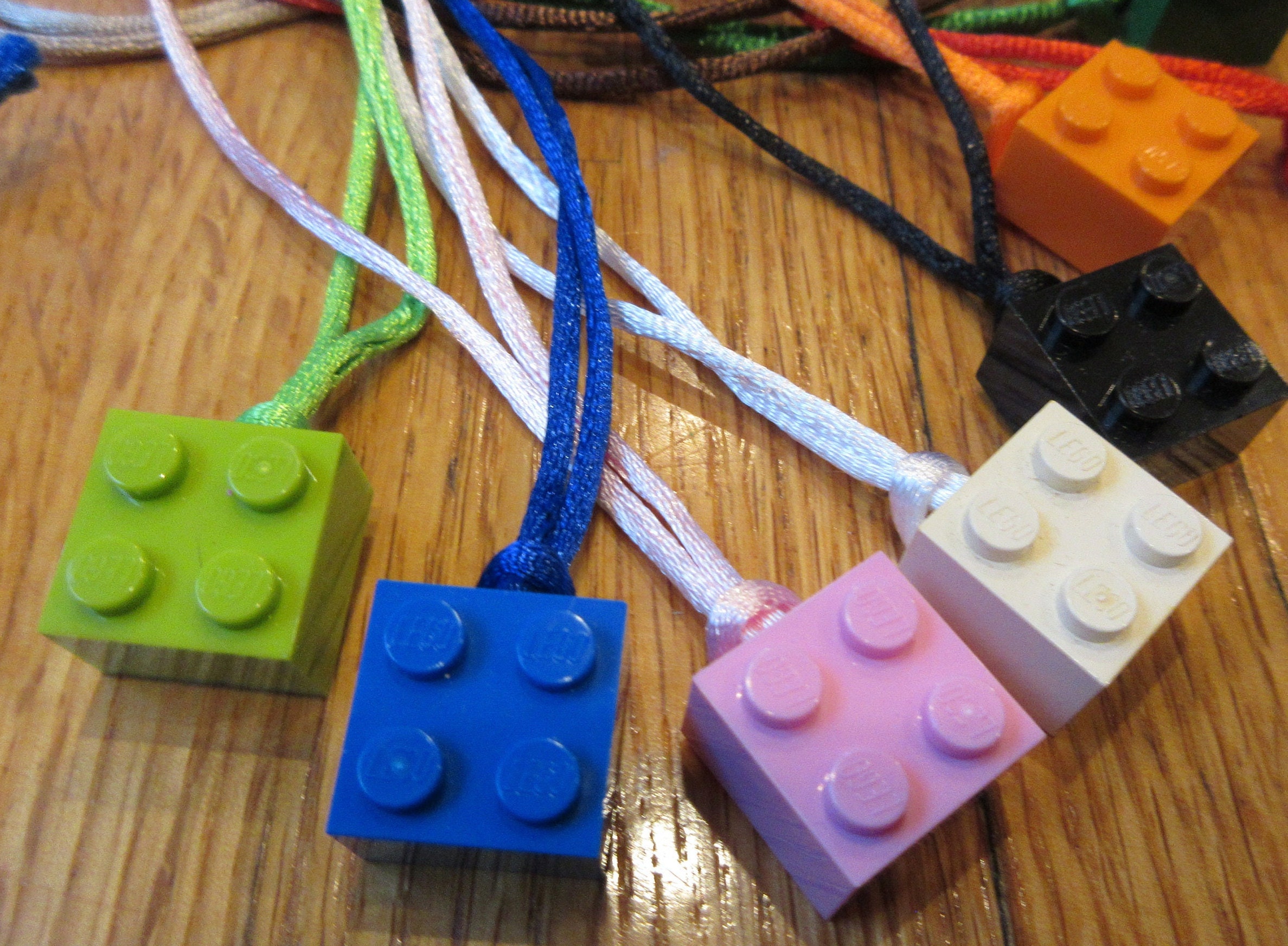 10 NECKLACES Made From LEGO Out of 2 X 2 Bricks Great Birthday Party ...