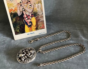 Antique Vishnu Jewel - Etsy