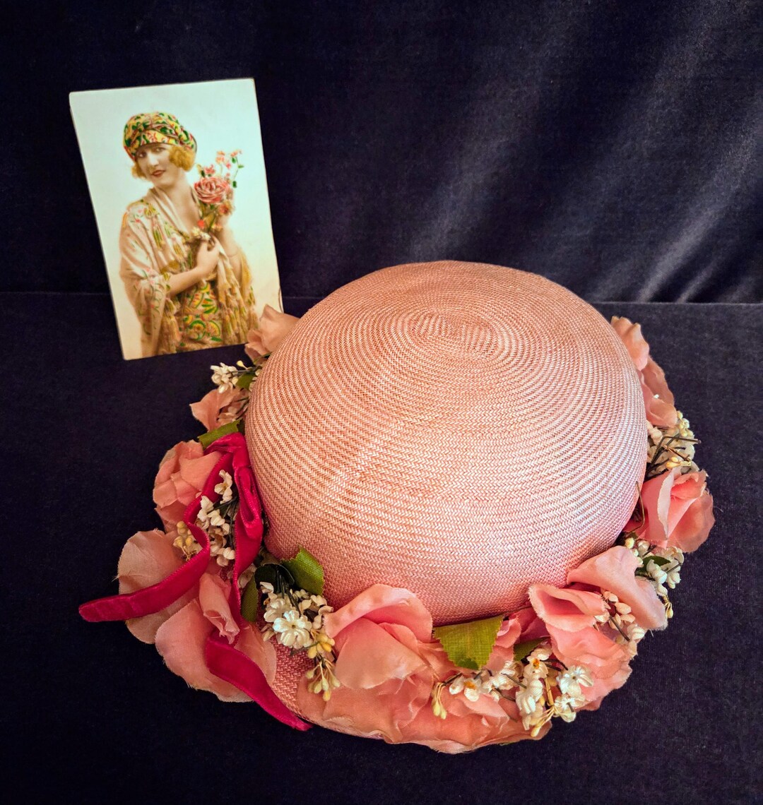 Adorable Fyfe's Pink Straw Hat With Flowers, Pink White Flowers, Dk ...