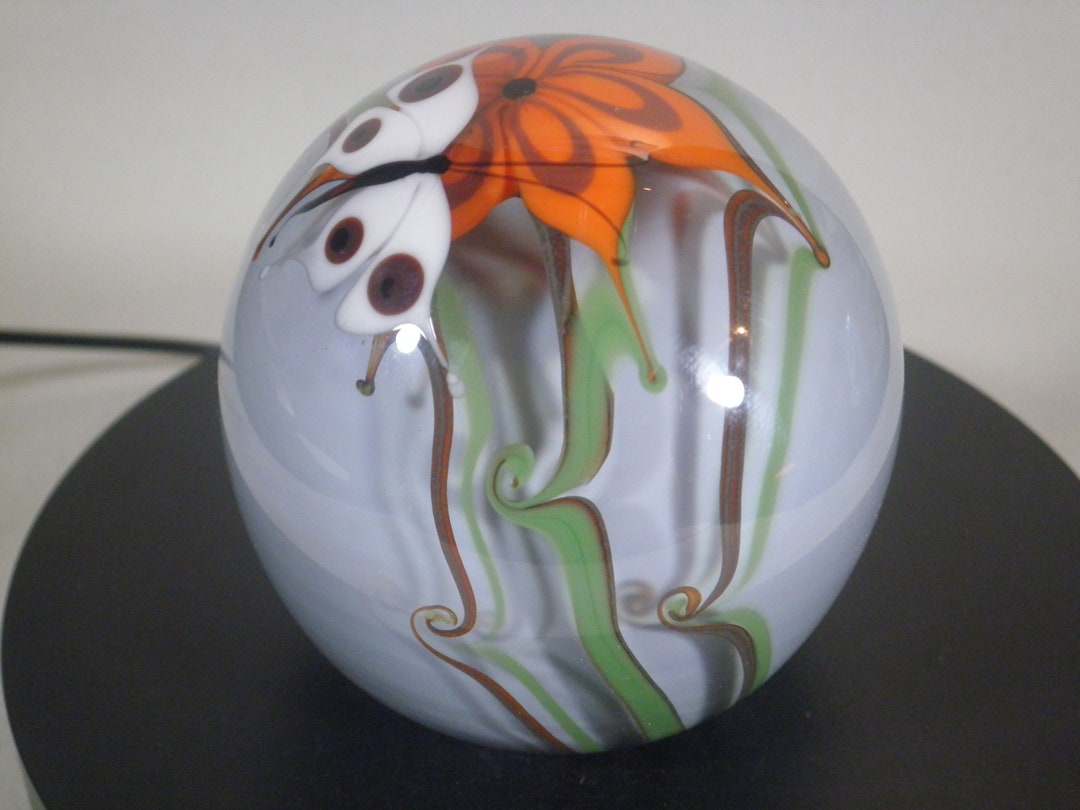 Bridgeton Studio 1978 Chris Buzzini Butterfly and Flower Paperweight - Etsy