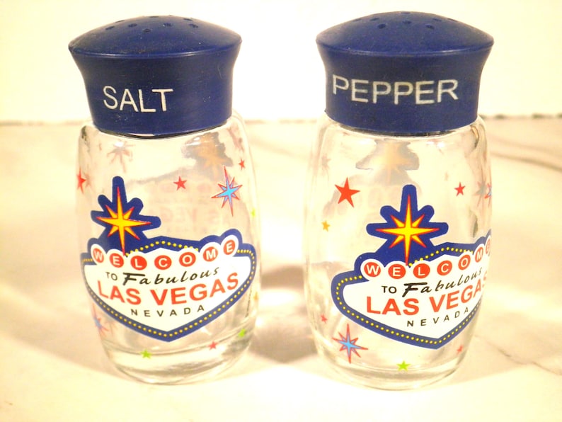 Las Vegas Glass Salt and Pepper Set - Etsy