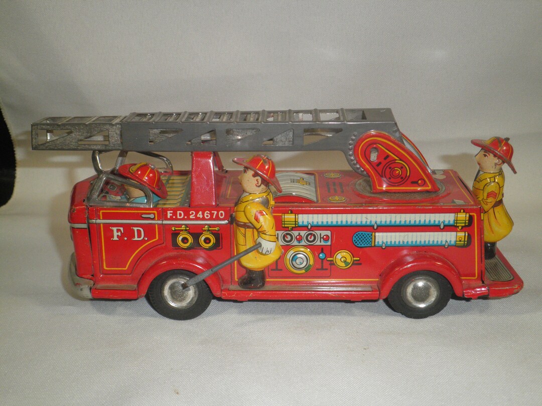 Vintage 1950's Tin Toy Fire Engine W/ringing Bell Japan - Etsy