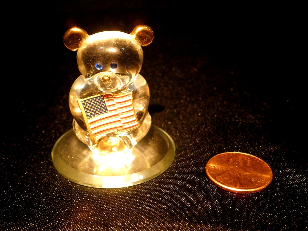 Glass Baron 2001 Bear With USA Flag Glass Figurine - Etsy