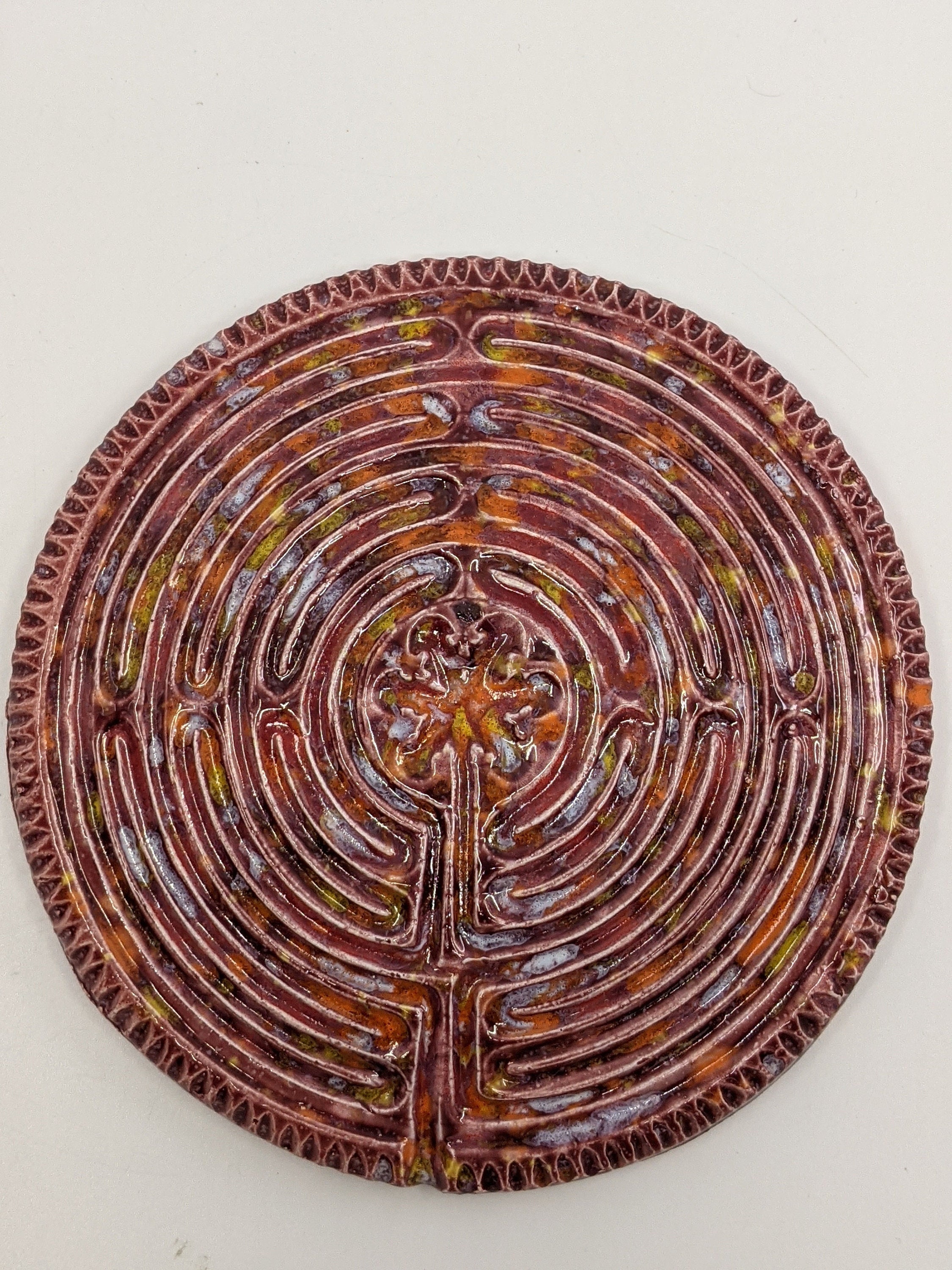 Medieval Cathedral Maze Game Ceramic Circular Chartres Finger Labyrinth ...