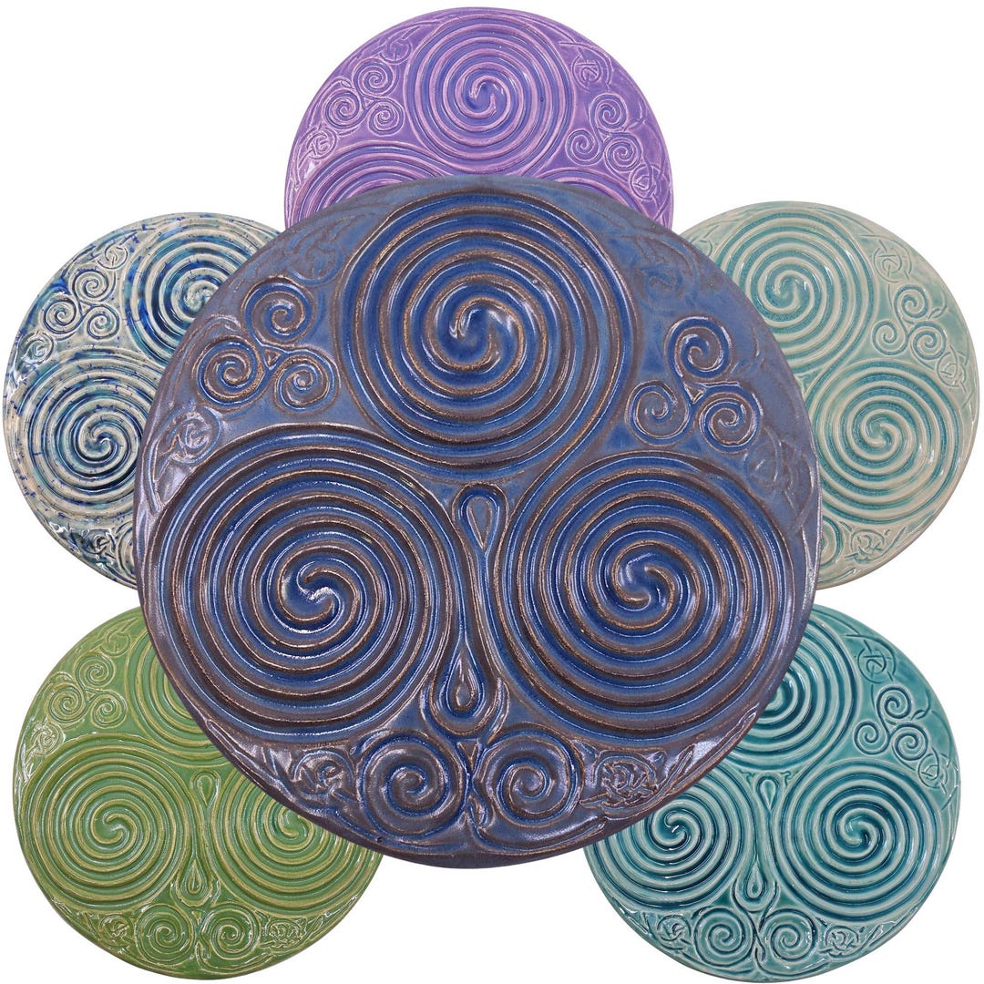 Ceramic Triskelion Finger Labyrinth Plate Size- Meditation Prayer Art ...