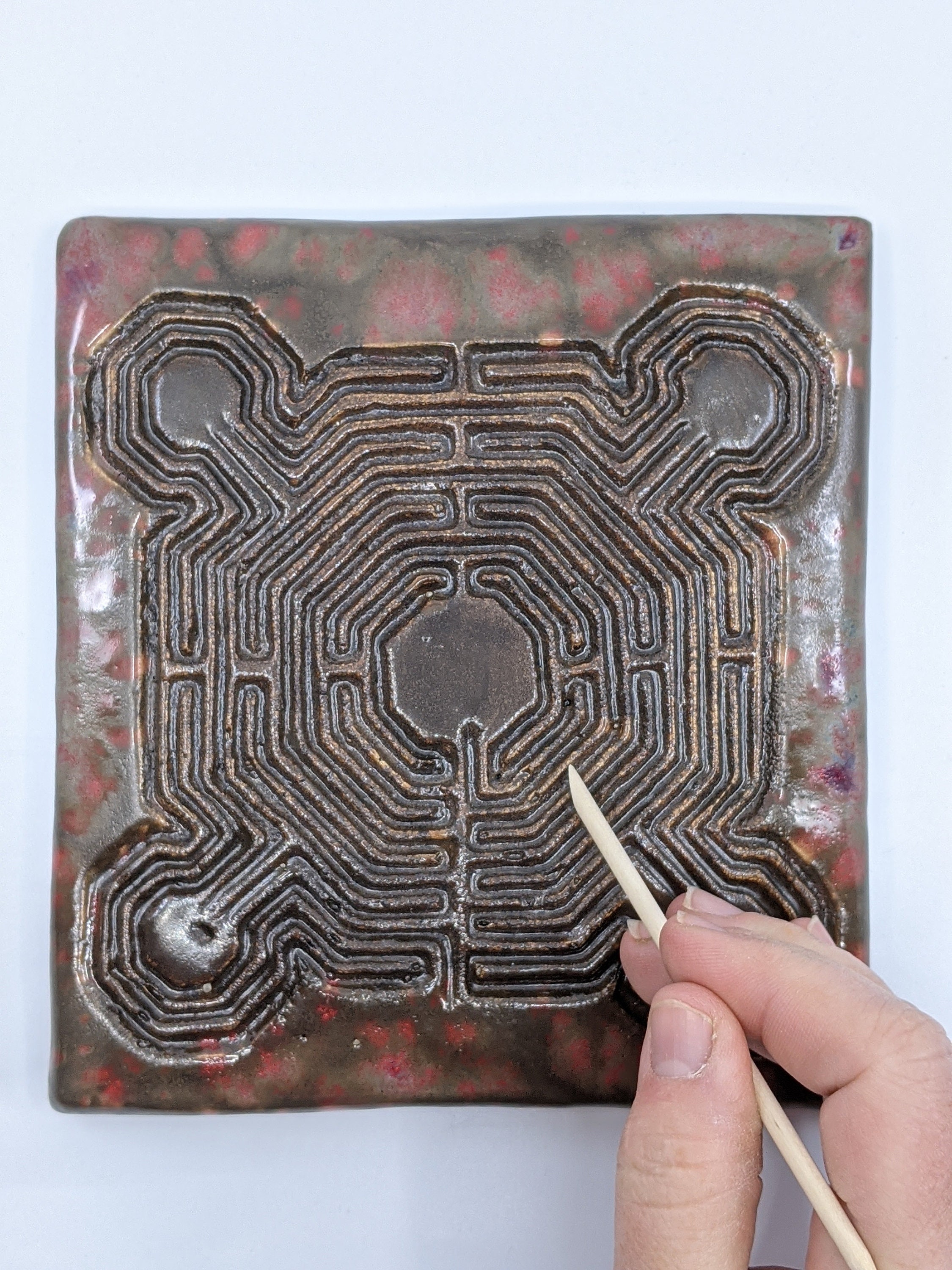 Medieval Cathedral Maze Game Ceramic Circular Chartres Finger Labyrinth ...