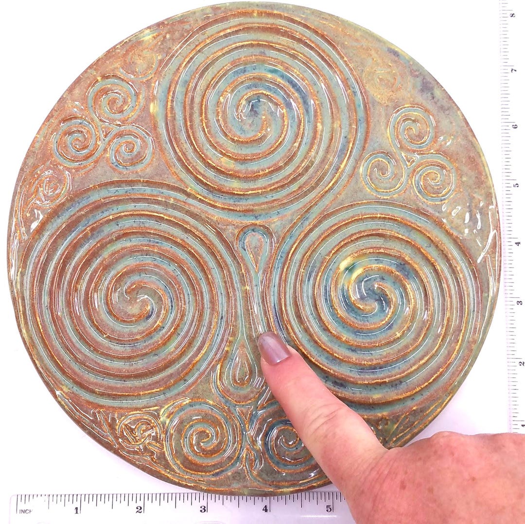Ceramic Triskelion Finger Labyrinth Plate Size- Meditation Prayer Art ...