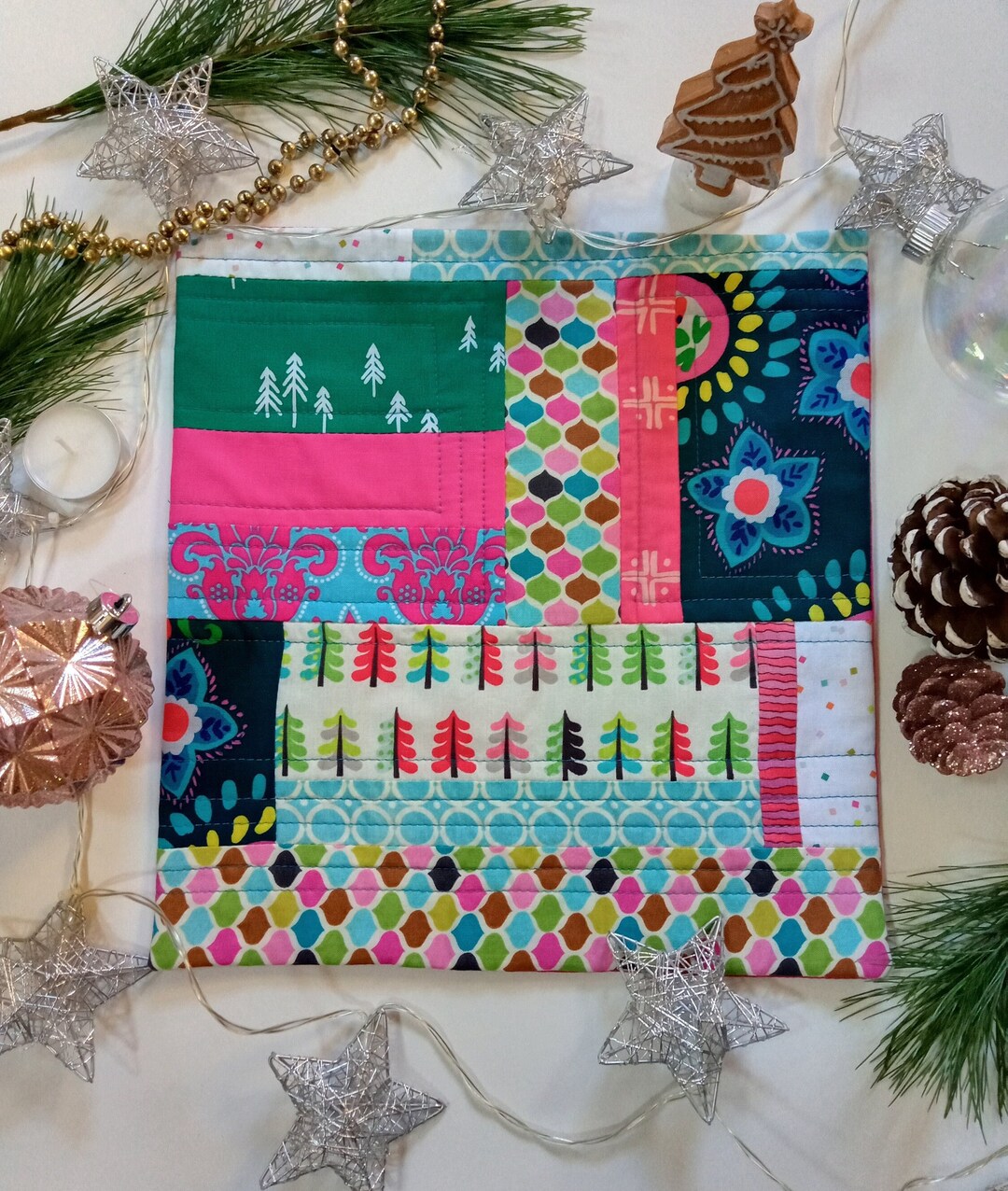 Mug Rug, Patchwork Mini Quilt, Quilted Mat, Centerpiece Decor, Bright ...