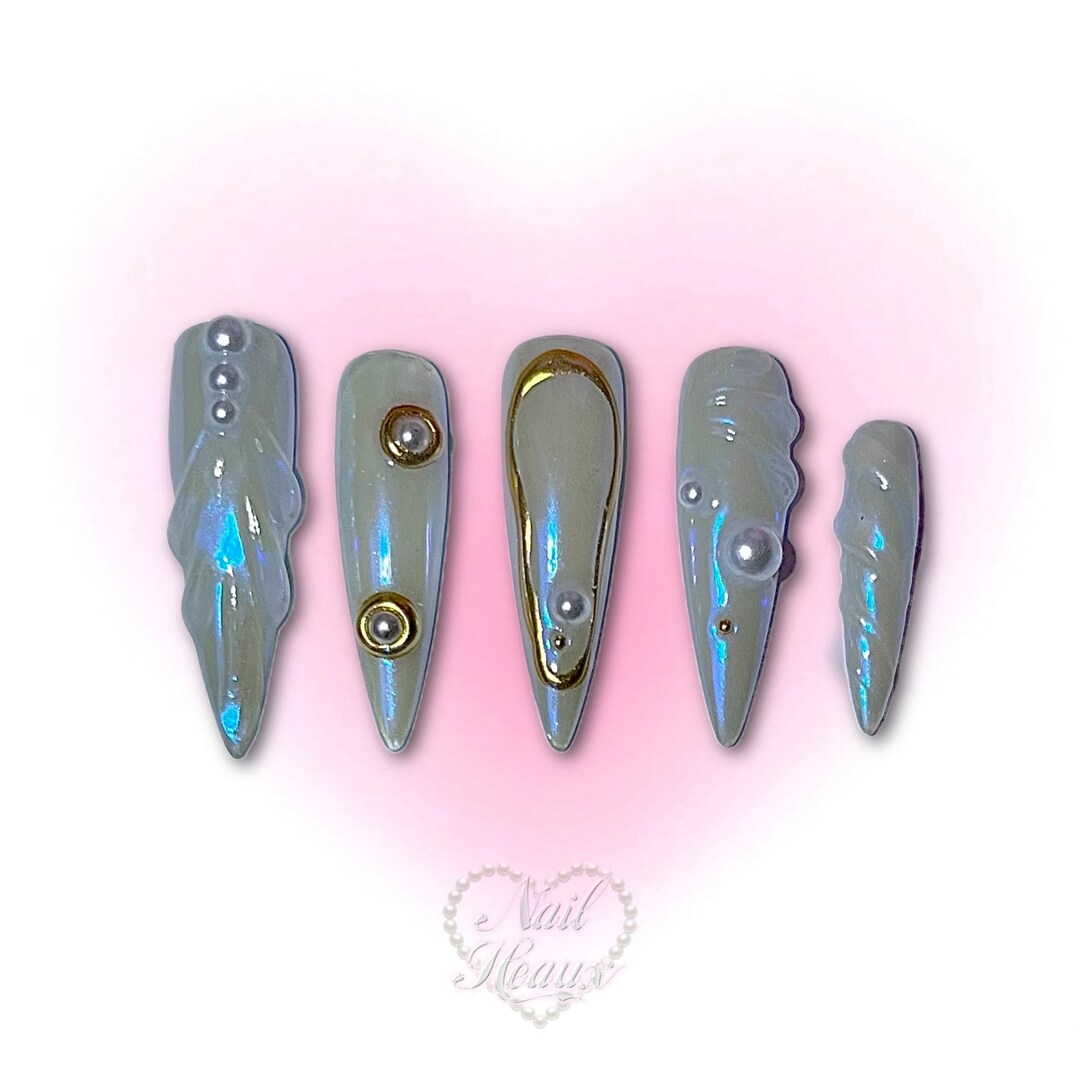UNDER THE SEA Aura Chrome 3D Shells Bubbles Pearls Gold Accents ...