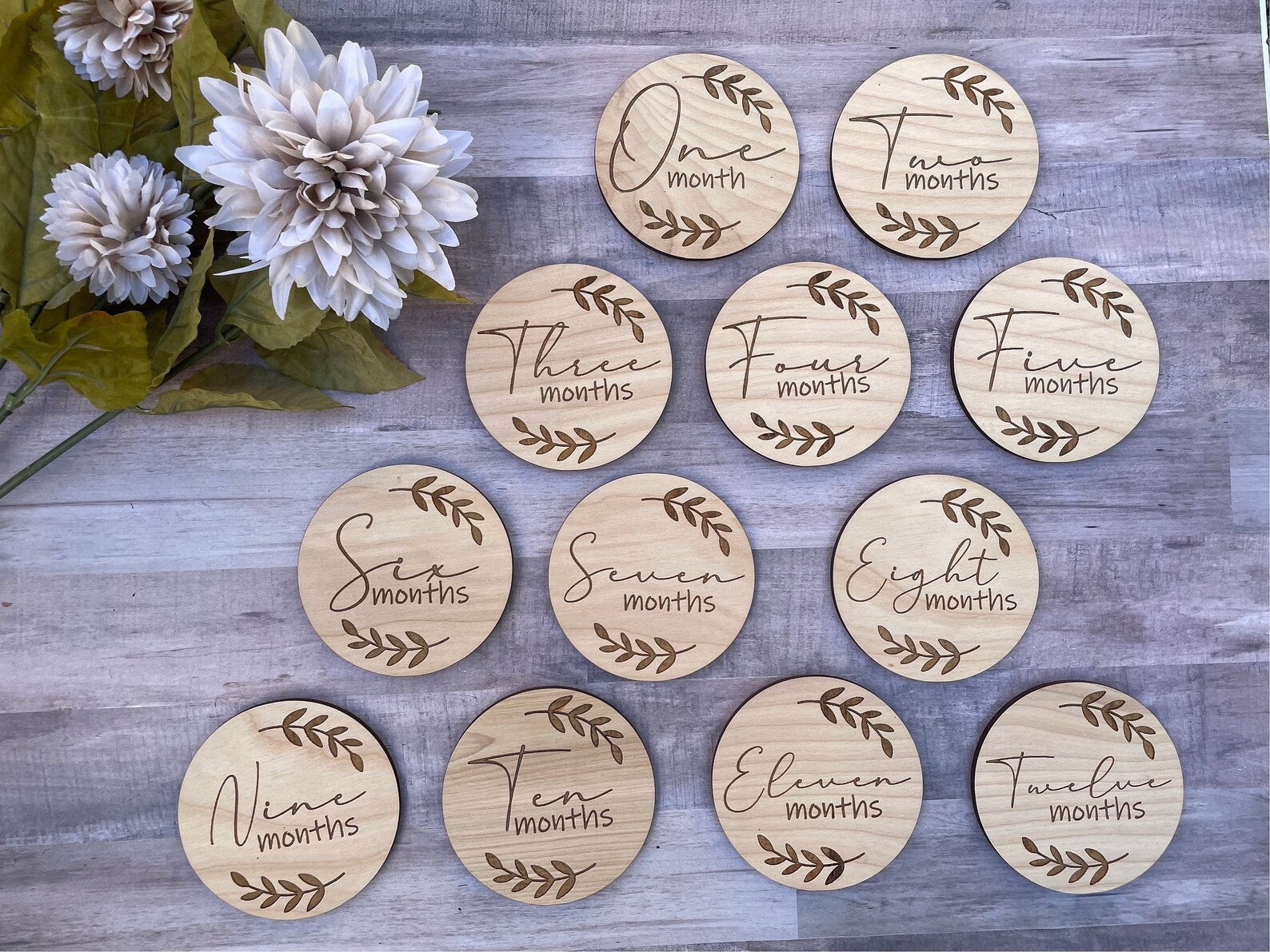 Simple Gender Neutral Leaf Birth Announcement Hospital Sign and Monthly ...