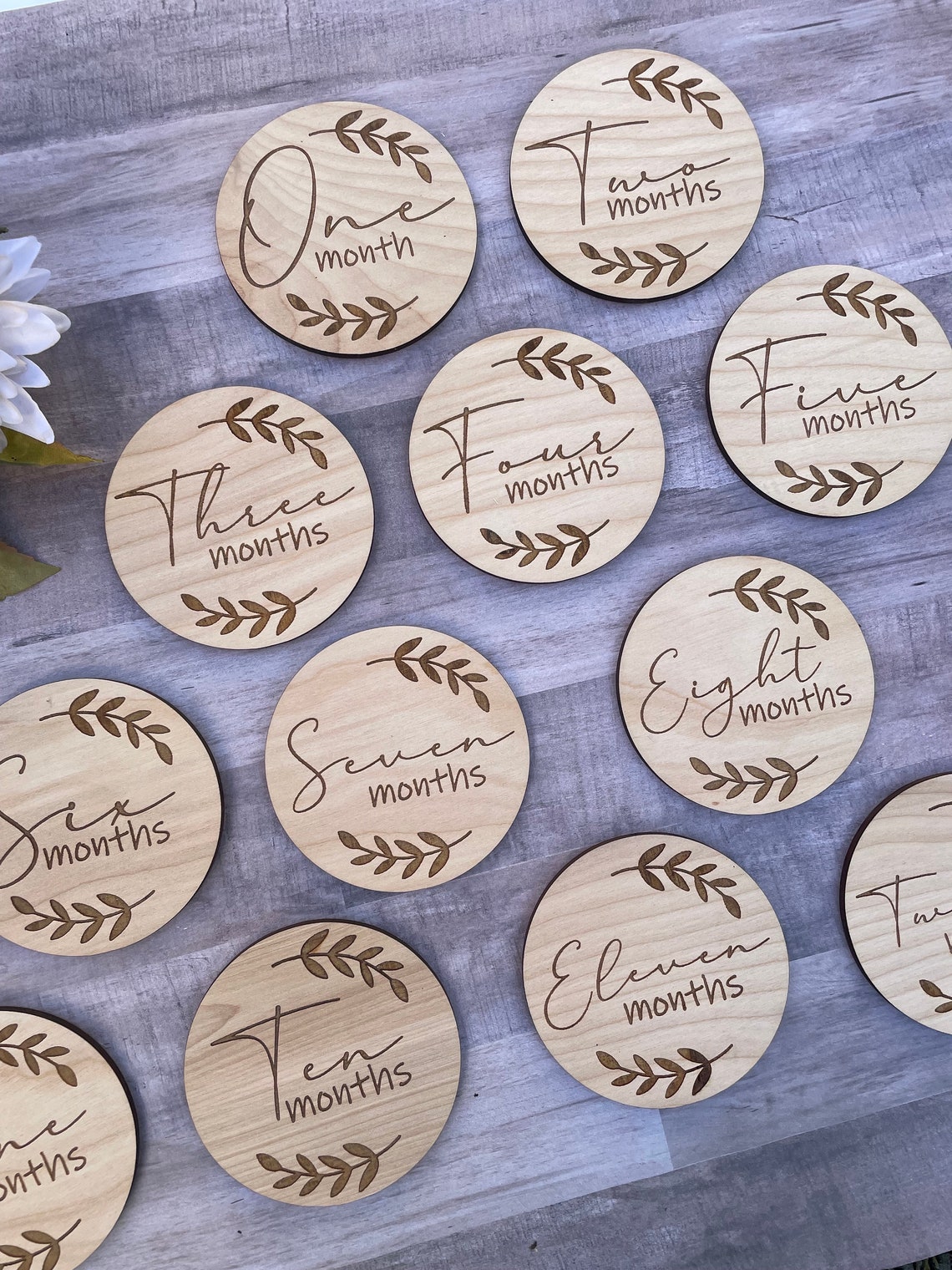 Simple Gender Neutral Leaf Birth Announcement Hospital Sign and Monthly ...