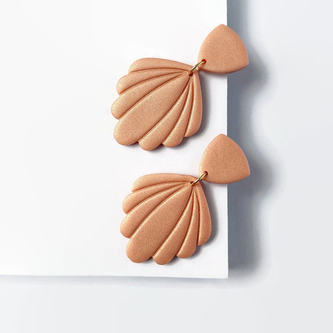 Pink Gold Metalic Earrings, Shell Pink Gold Earrings, Manueline ...