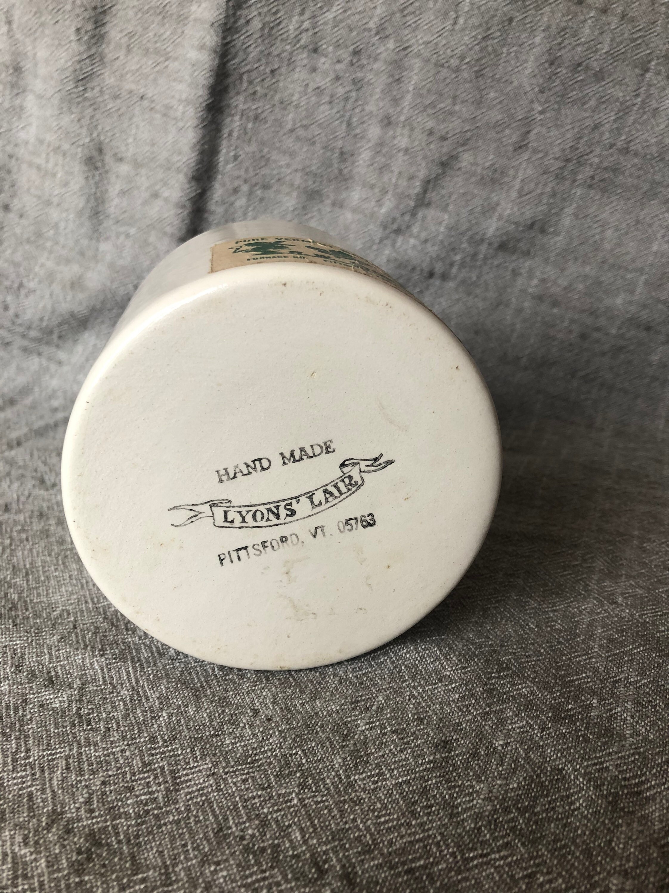 Lyons' Lair | Maple Syrup Jug | Ceramic Jar - Etsy