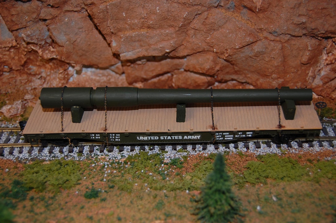 HO Scale US Army Flat Car W/artillery Gun Barrel. - Etsy