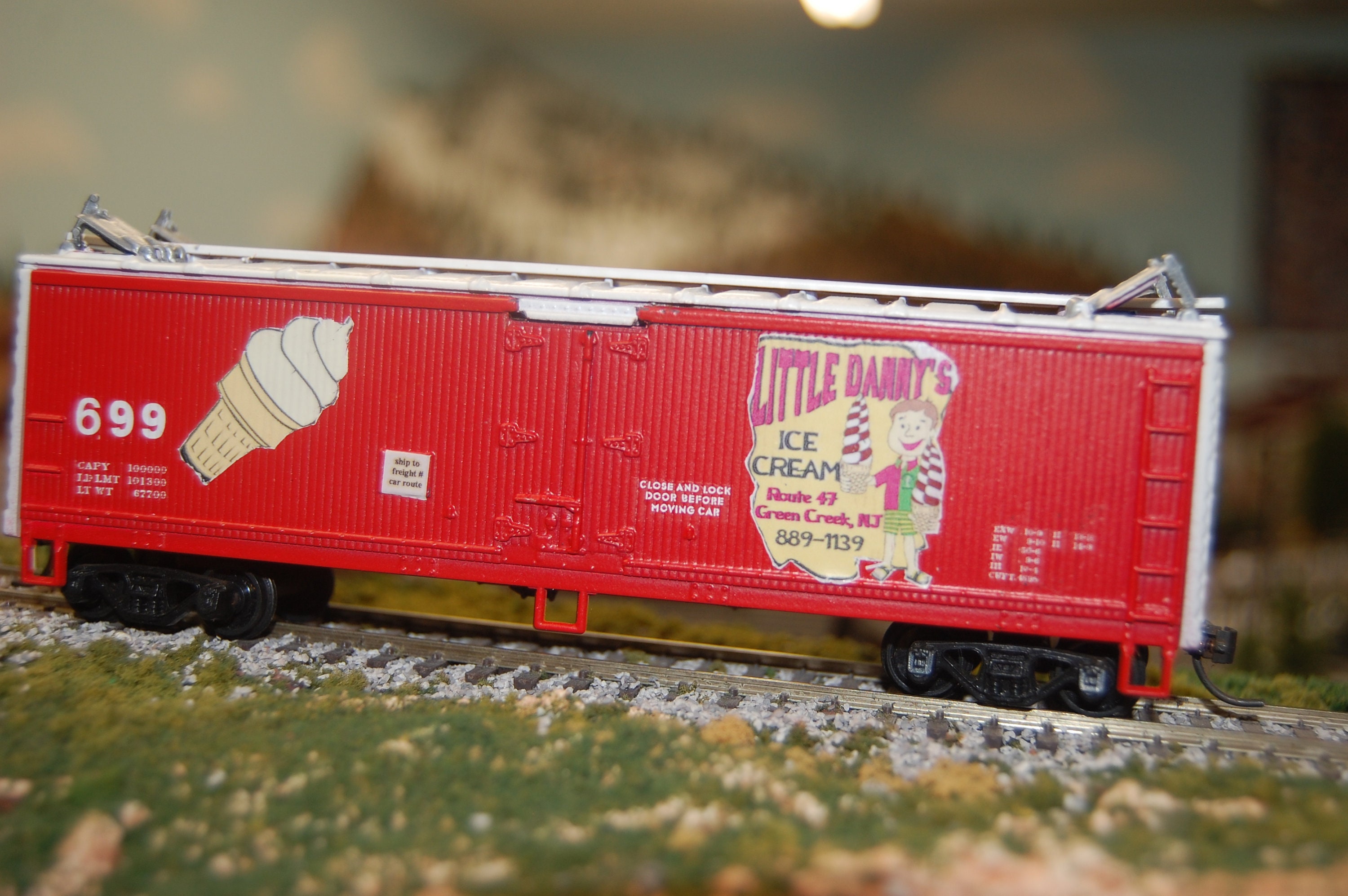 HO Scale Ice Cream Reefer Car - Etsy