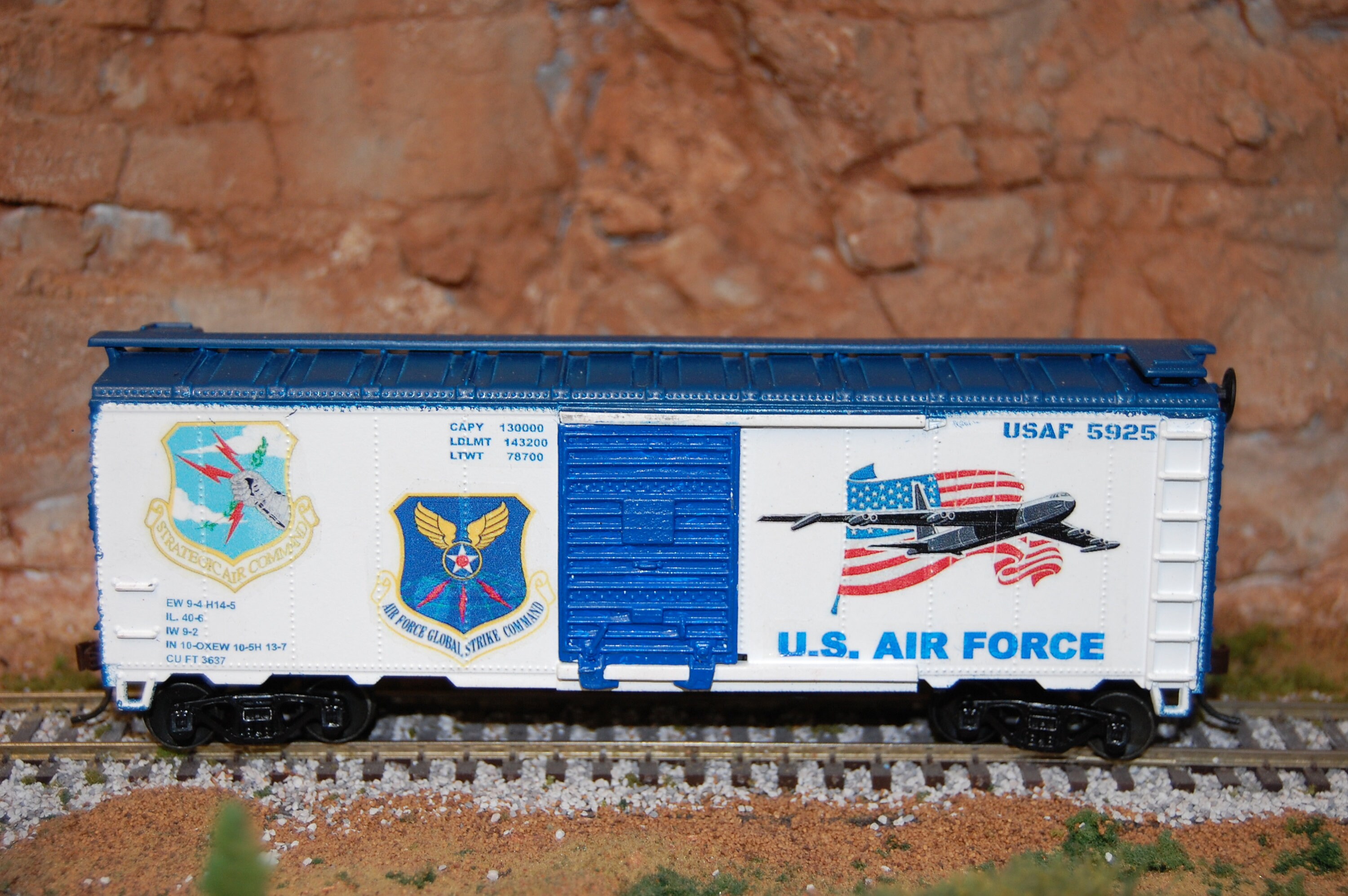 HO Scale US Air Force Box Car - Etsy