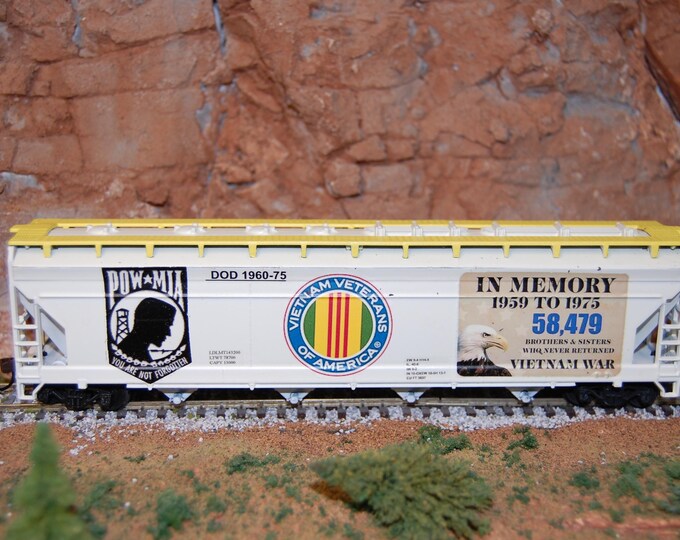 HO Scale POW Covered Hopper Car - Etsy