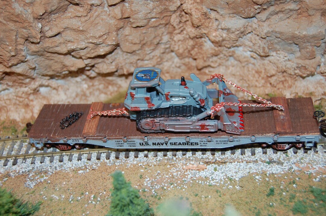 HO Scale US Navy Seabees Flat Car W/bulldozer - Etsy