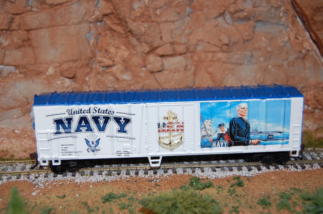 HO Scale US Navy Box Car - Etsy