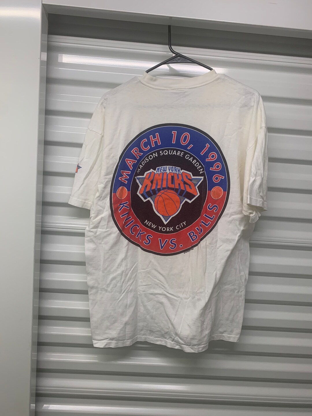 Vintage 90’s Speedo New York Knicks 1996 Chicago Bulls T-shirt Men’s XL ...