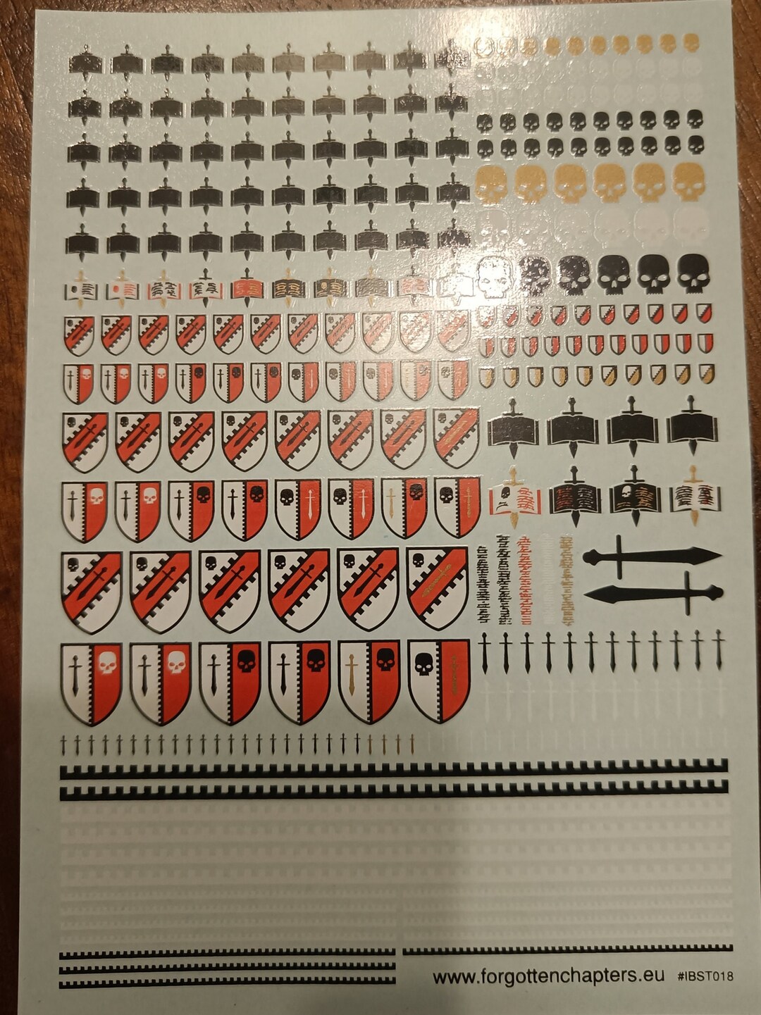 Daemon Hunter Knights Pre-cut Waterslide Transfer Decals Compatible ...