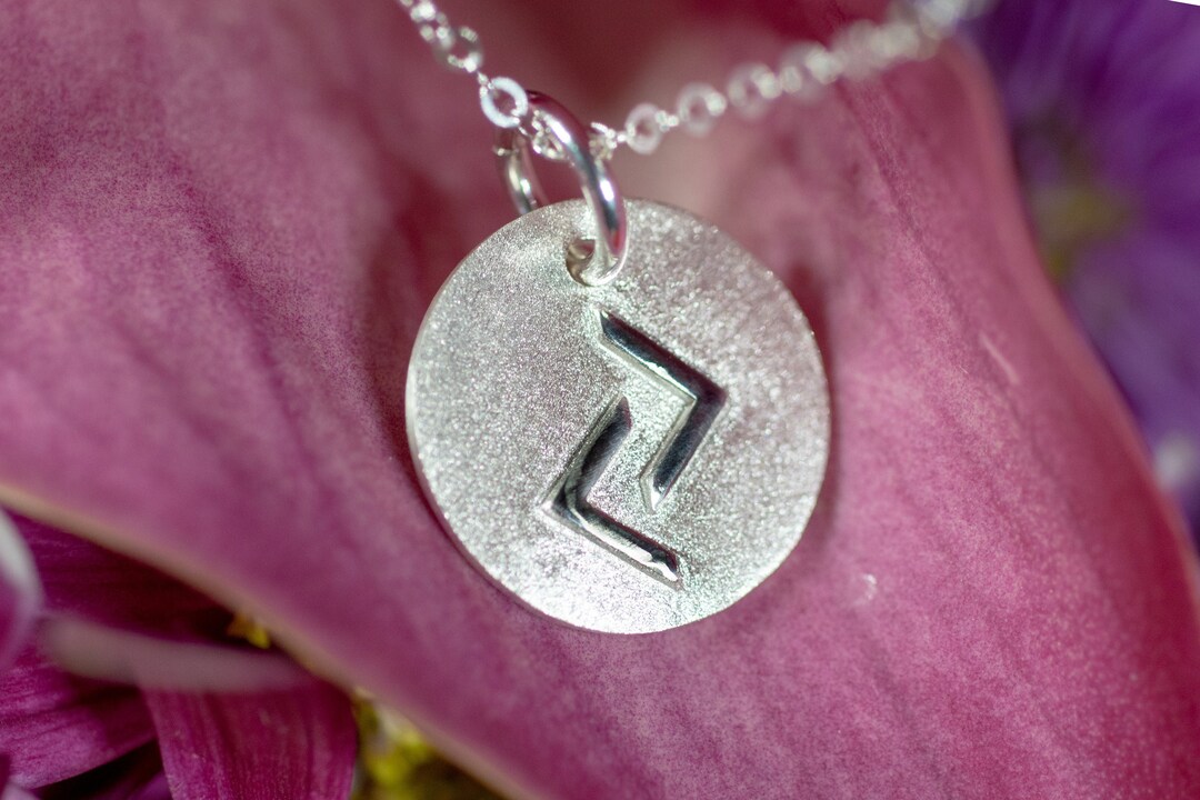 Jera Rune Silver Pendant Modern Minimalistic Jewelry Every Day Necklace ...