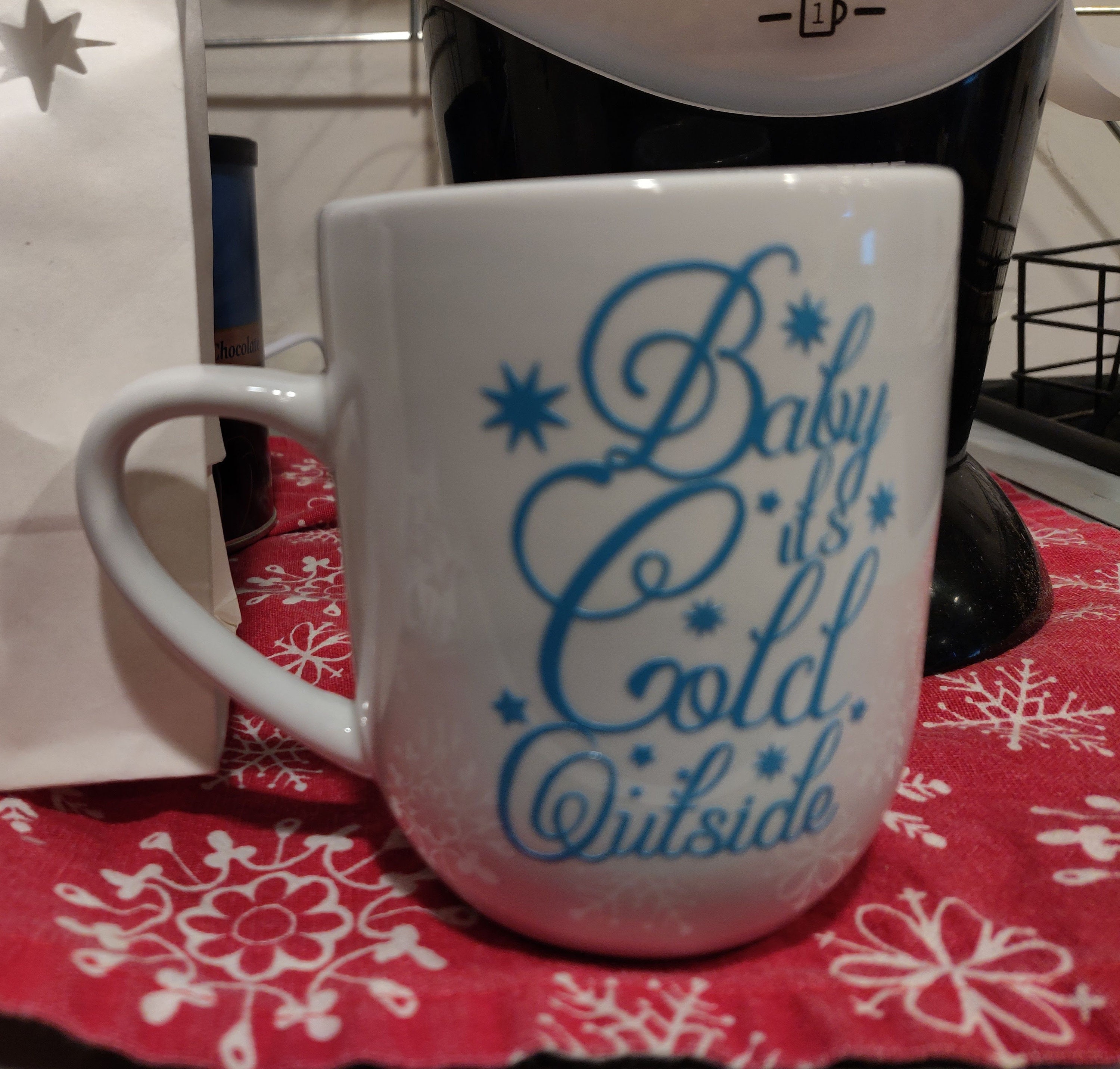 Baby it's Cold Outside Mug Coffee Mug Mug with Vinyl - Etsy.de