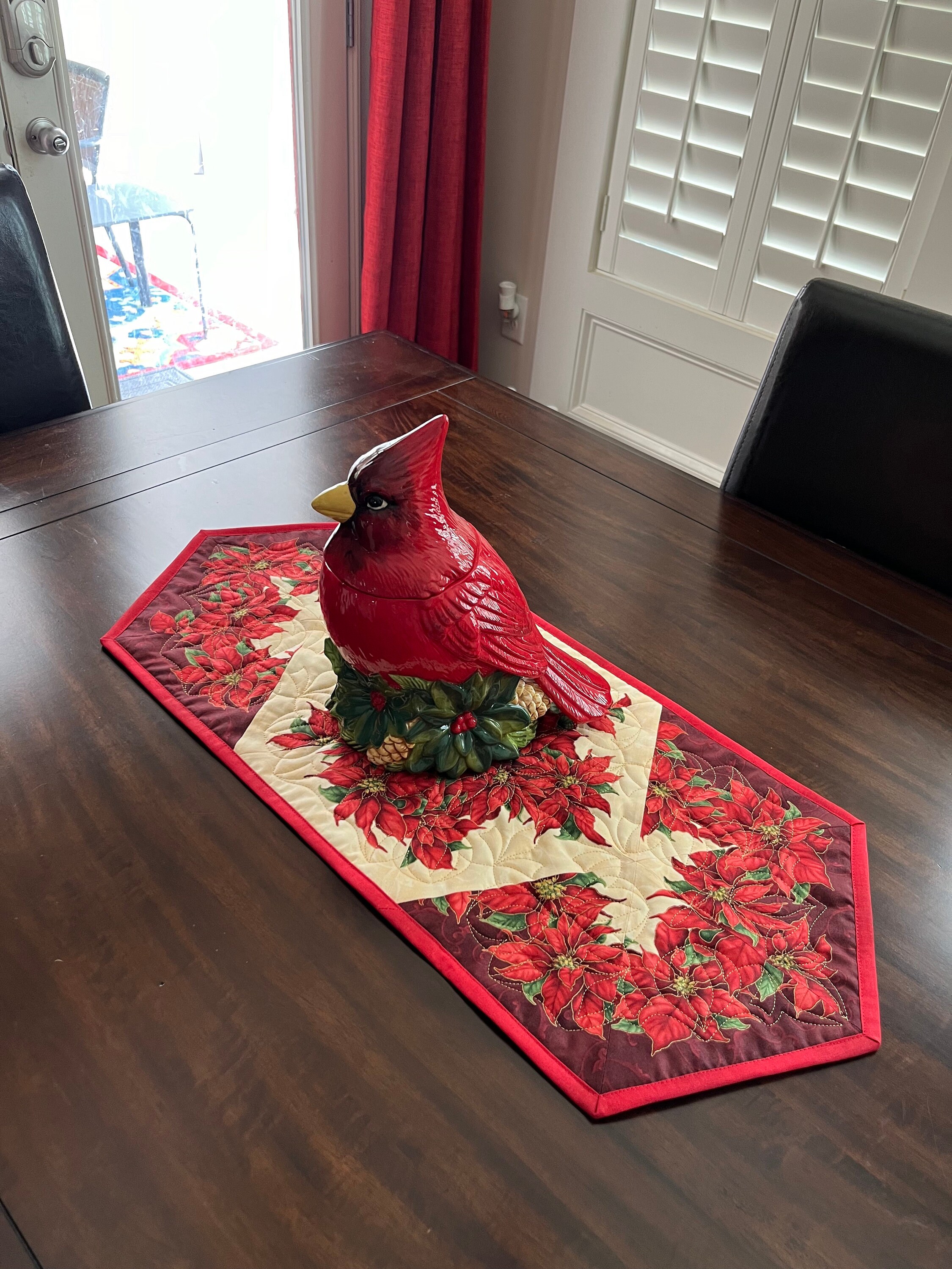 Christmas Poinsettias Table Runner and Mats, Table Decoration ...