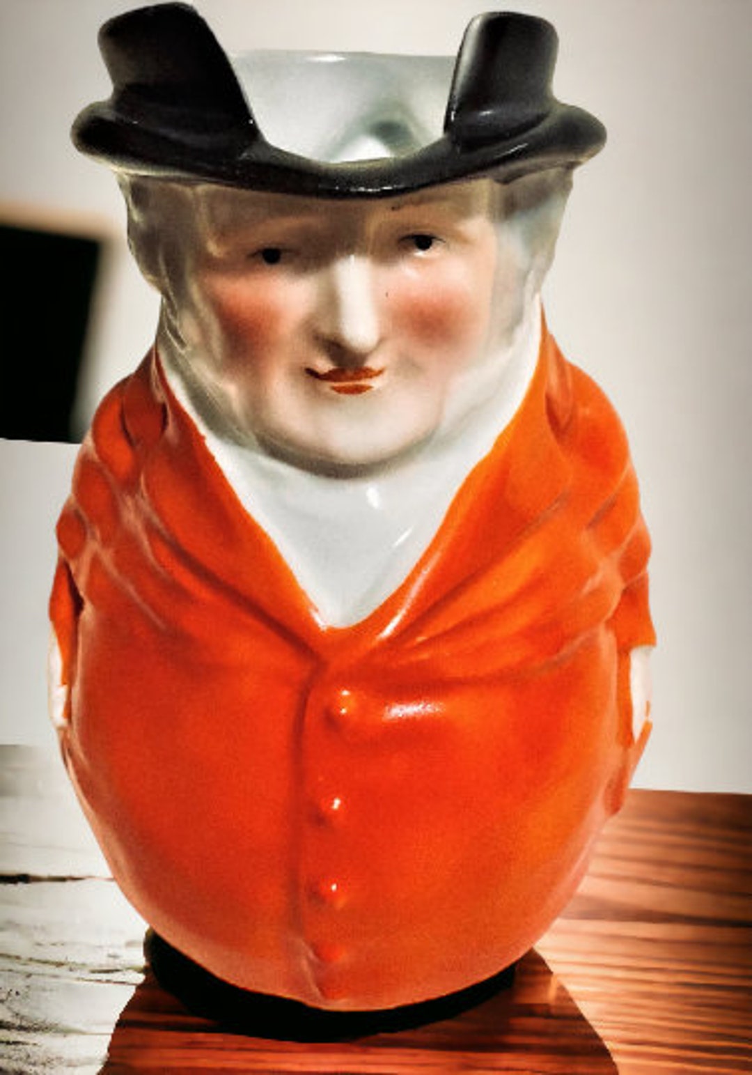 Antique Red Pitcher Royal Bayreuth 'colonial Coachman' From Bavaria ...