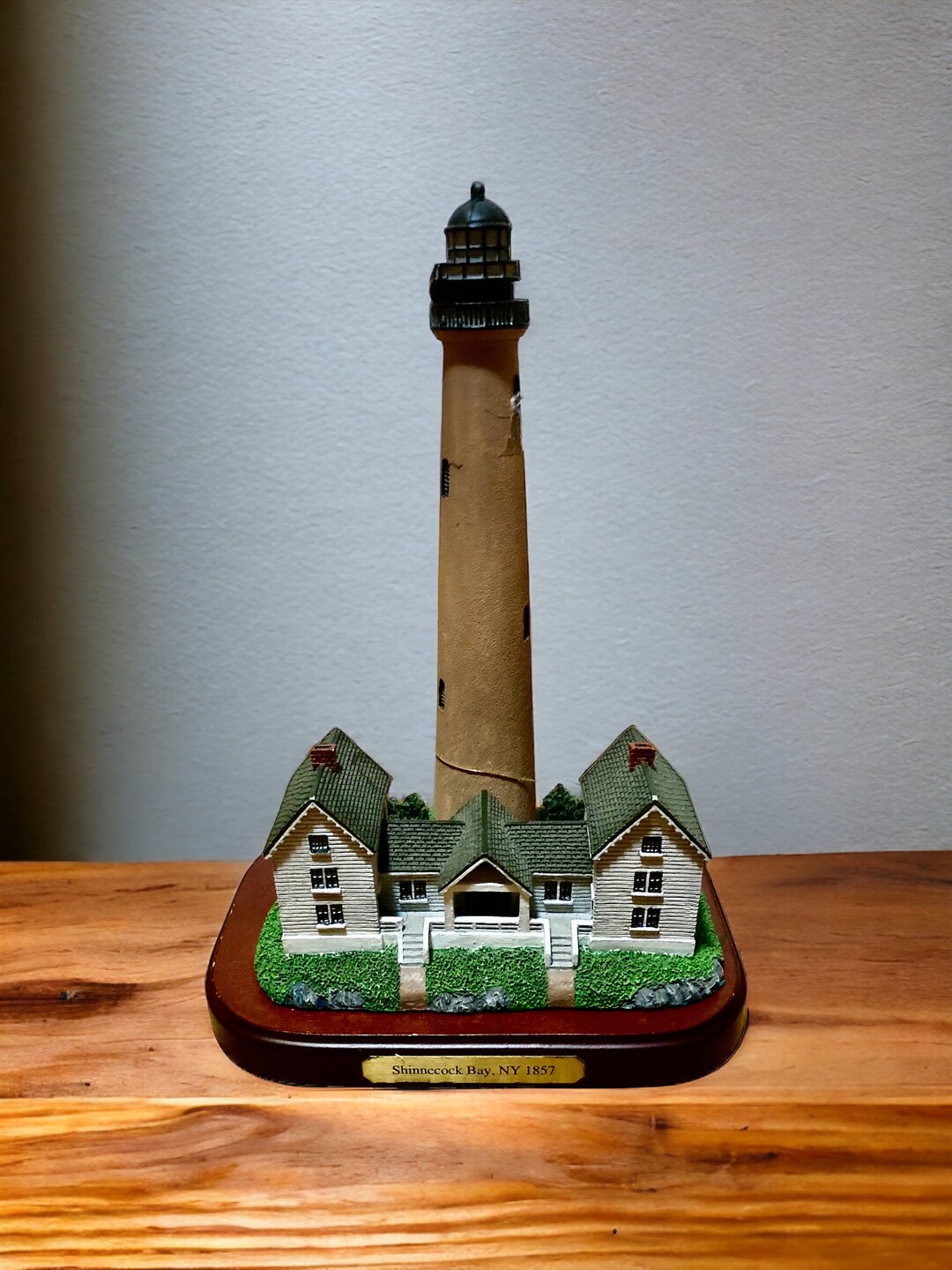 2000 Lefton Historic American Lighthouse Lost Lights Shinnecock Bay, NY ...