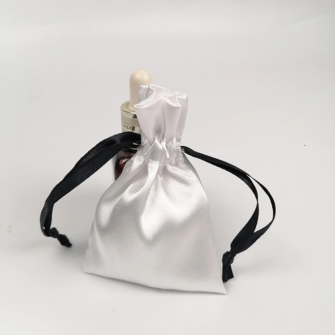 Set of 20/30/50 Satin Dust Bags Drawstring Pouch for Handbags | Etsy