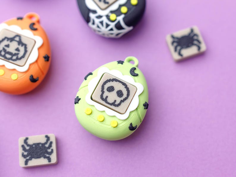 Halloween Bat Fidget Clicker Toy: Virtual Pet Keychain - Etsy