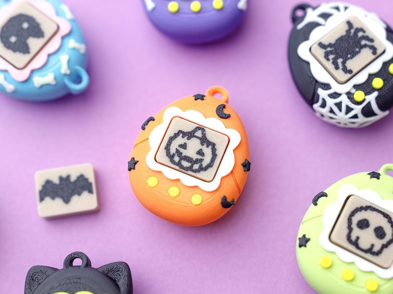 Halloween Bat Fidget Clicker Toy: Virtual Pet Keychain - Etsy