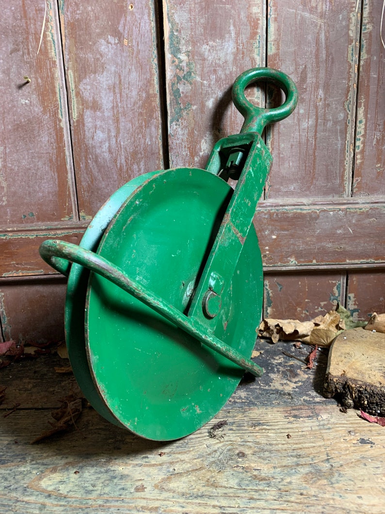 Large Vintage 1950s Original Paint / INDUSTRIAL PULLEY HOIST ...