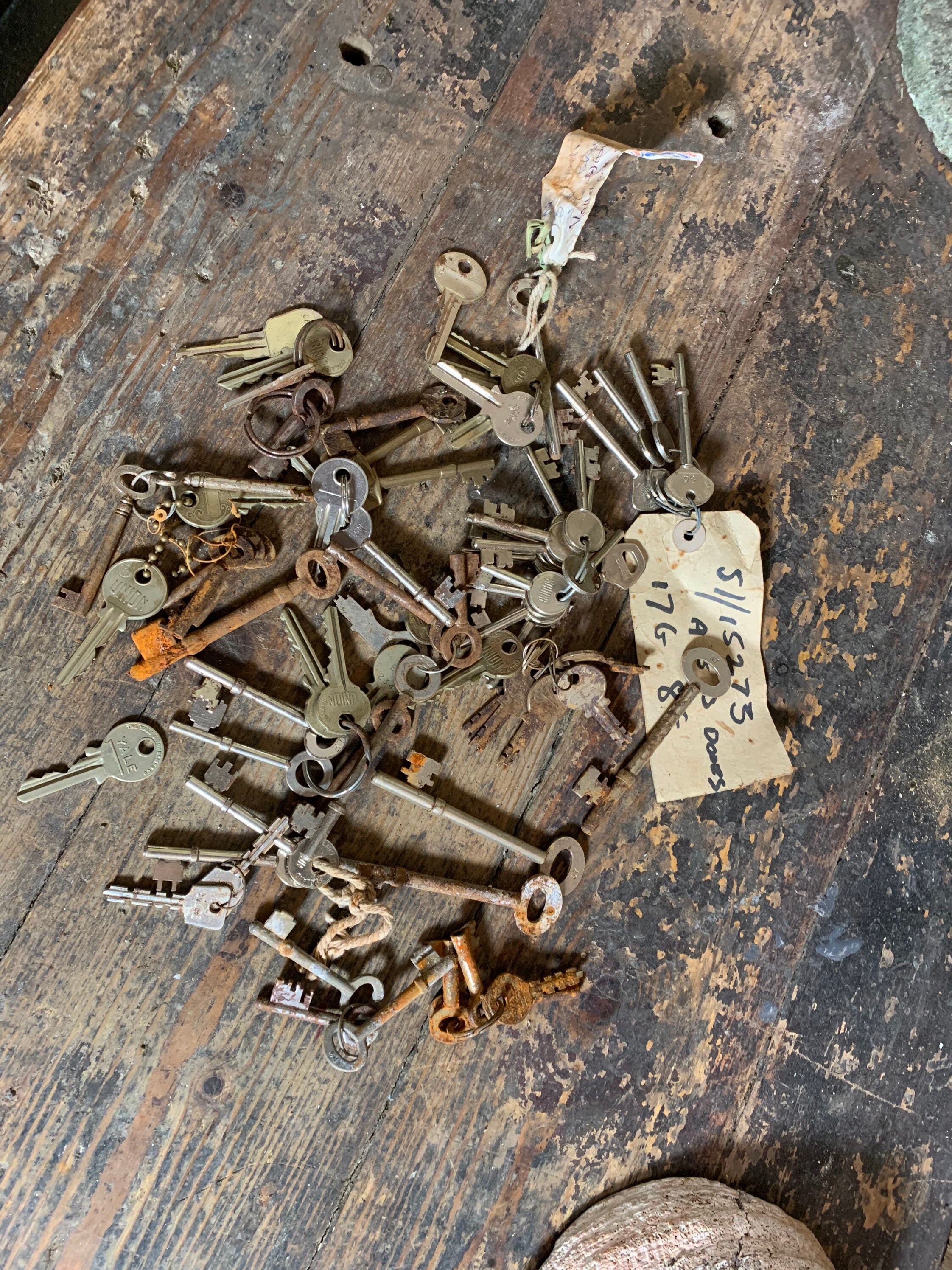 Vintage Antique 70+ / METAL KEYS / Antique Keys Old Keys Jewellery ...