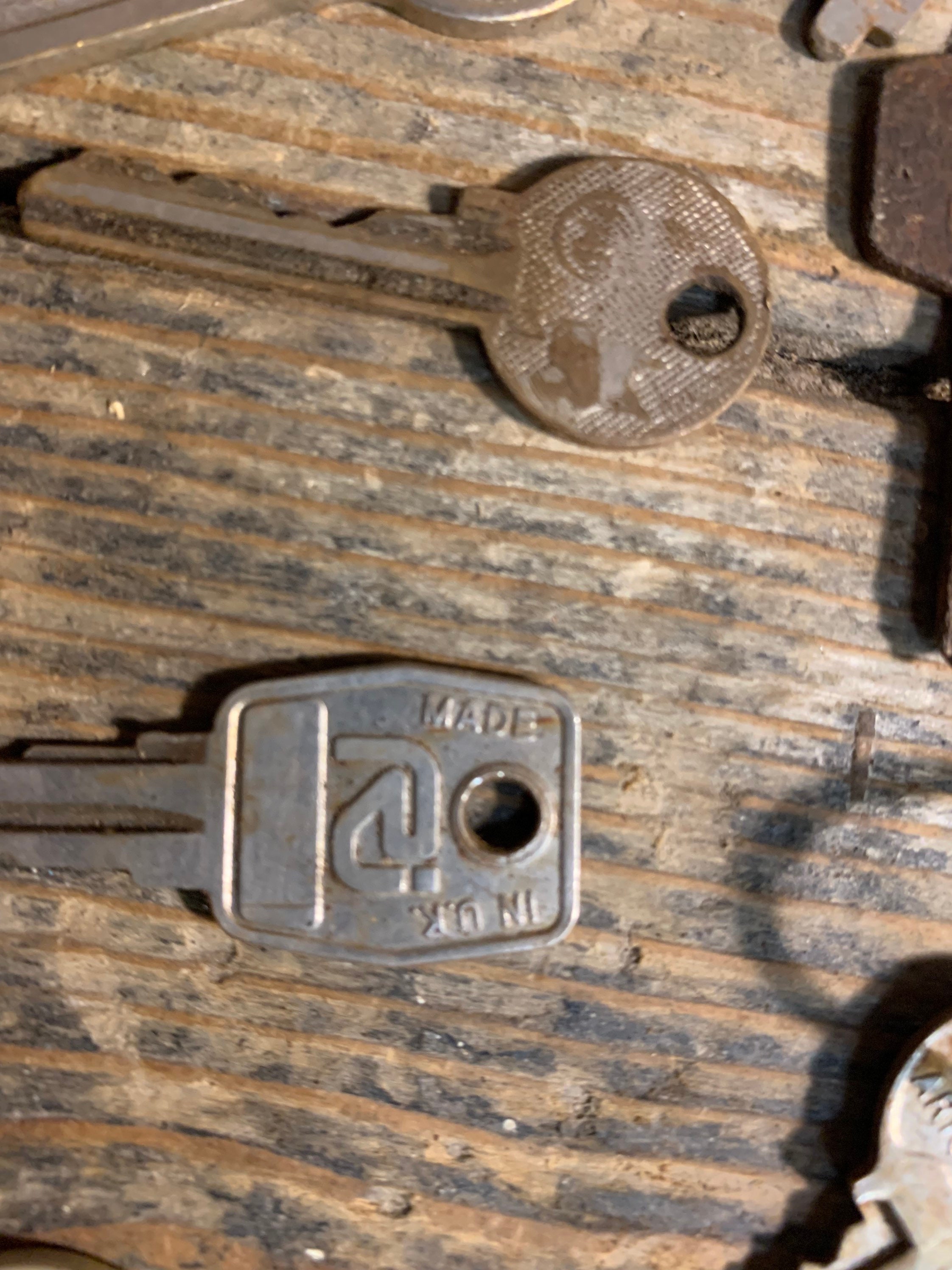 Vintage Bundle 50+ / AUTO KEYS / Old Car Keys Rusty Keys Automobile ...