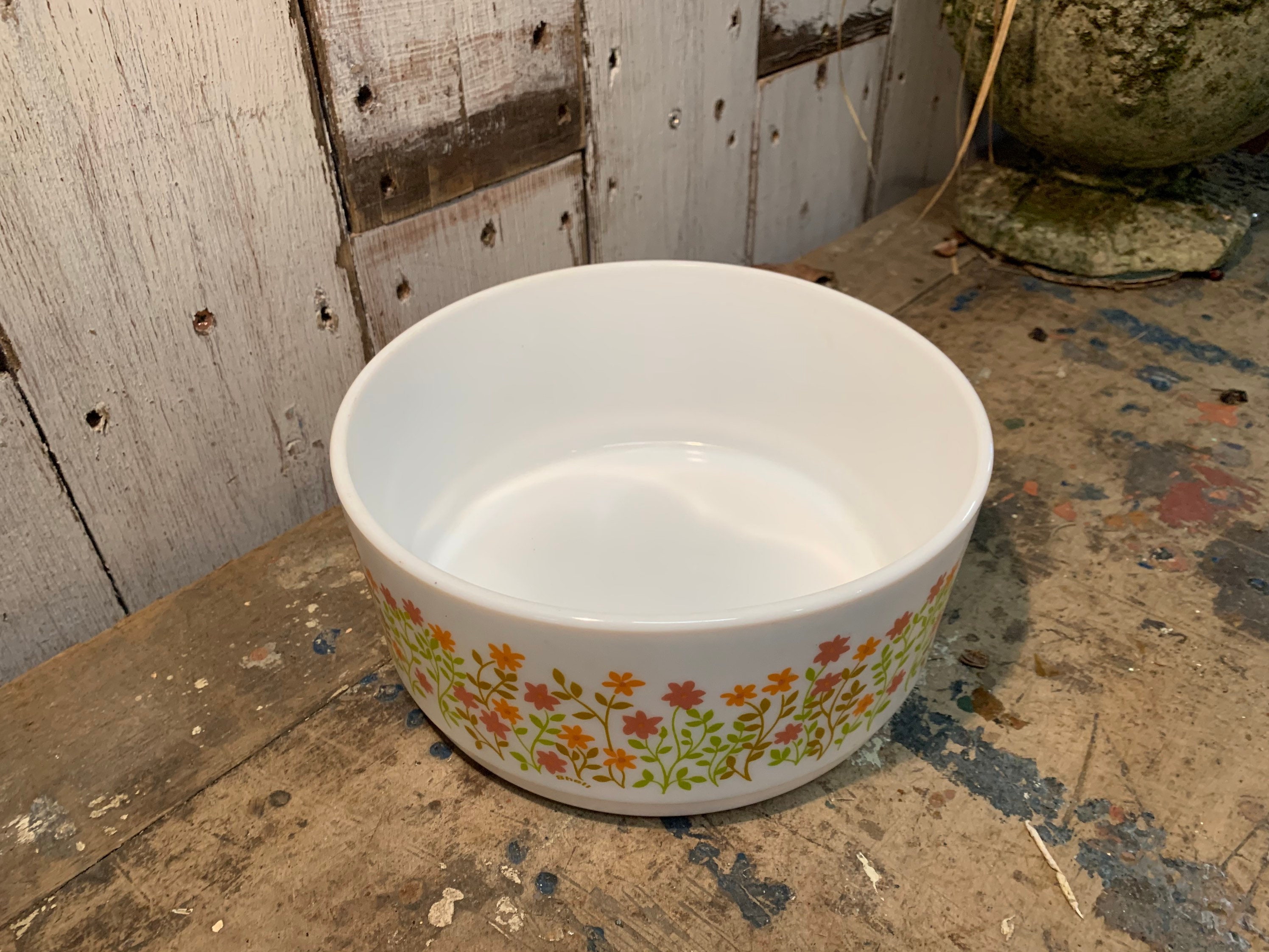 Pyrex Vintage / ARCOPAL MILK GLASS / Salad Dish France Vintage - Etsy