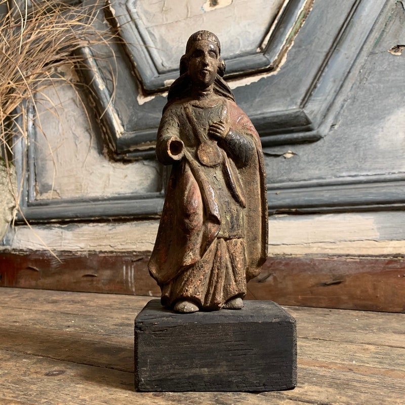 Santos Statue - Etsy