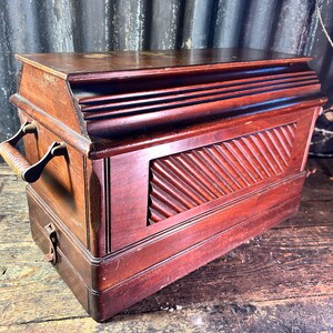 Antique Rare 28 ? / SINGER SEWING MACHINE / Original Carry Box Needle ...