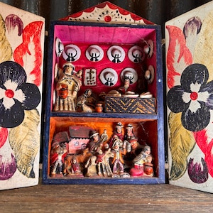 Folk Art Vintage / RETABLO SANTERO BOX / Peruvian Diorama Retablo ...