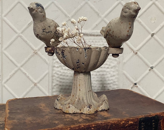 Petite Vintage Cast Iron Bird Bath, Rustic Decor, Chippy, Garden Decor ...