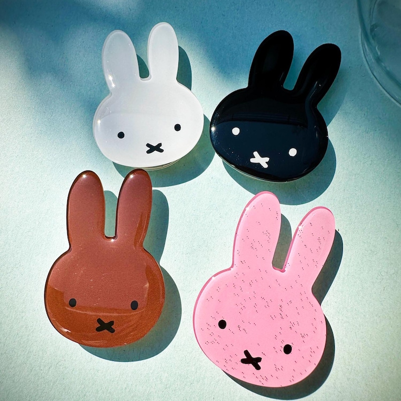 Kawaii White Pop Socket - Etsy