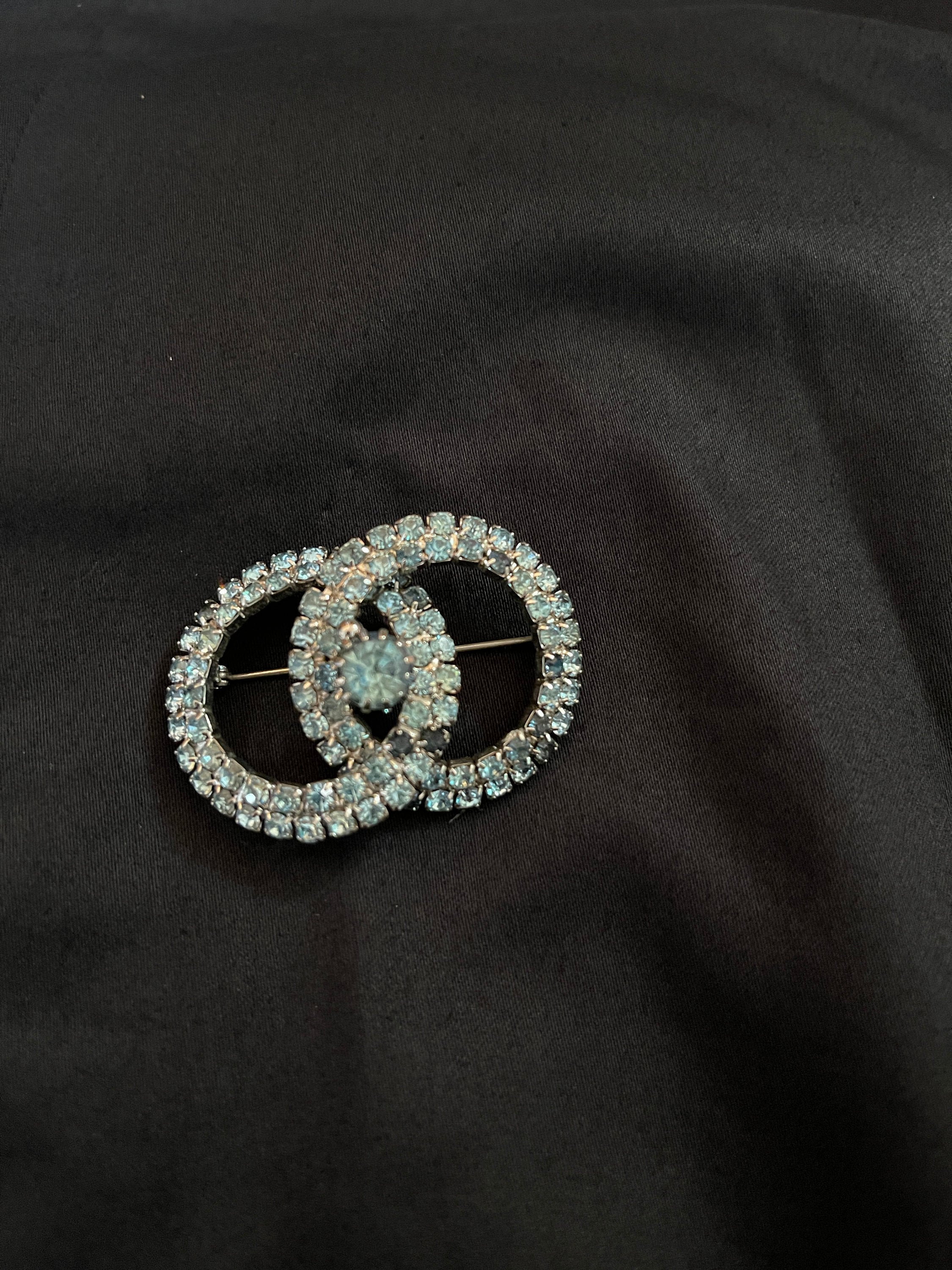 Two Sisters Brooch - Etsy