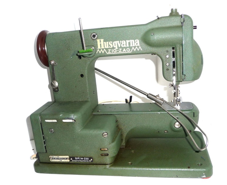 Antique Husqvarna ZIG-ZAG Sewing Machine VIKING First Free Arm Knee ...